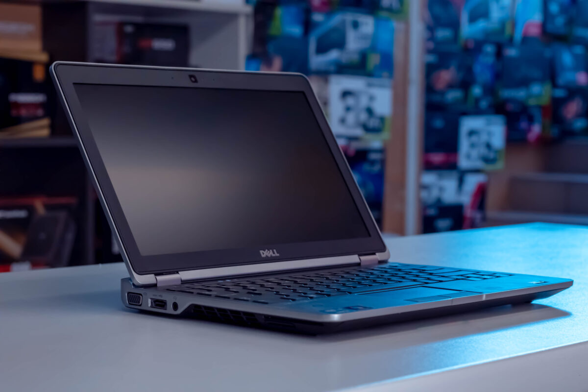 Dell Latitude E6230 - i7 3540M, 8gb RAM, 256gb SSD, 12.5 Colių - RPC.LT